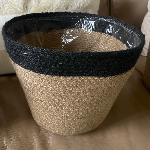 Accents | Organic Jute Flower Pot Or Storage Container New Tan Black ...